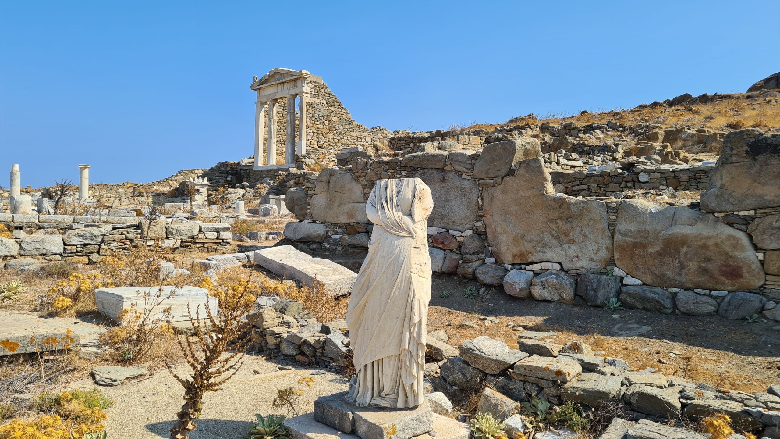 Is Delos Worth Visiting? – Kivotos Hotels